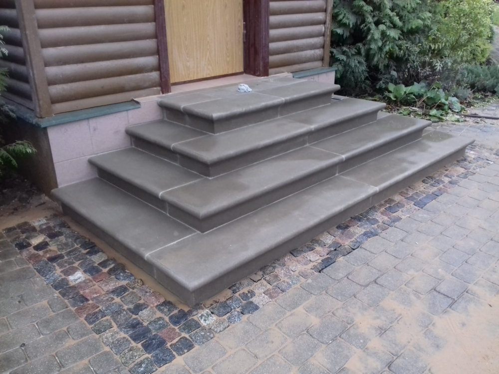 Betona pakāpiens Nr.1 - Žogu darbnīca